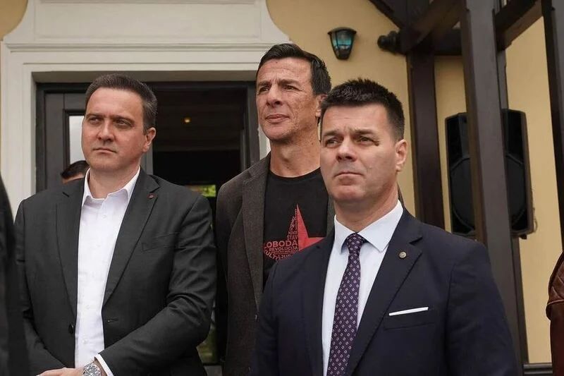 U toku predizborne šutnje: Samir Avdić (SDP) podržao kolegu pa brutalno izvrijeđao jablaničkog imama