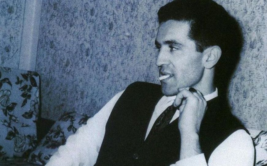 Na ovoj fotografiji je legenda sevdaha: Možete li prepoznati o kome je ...