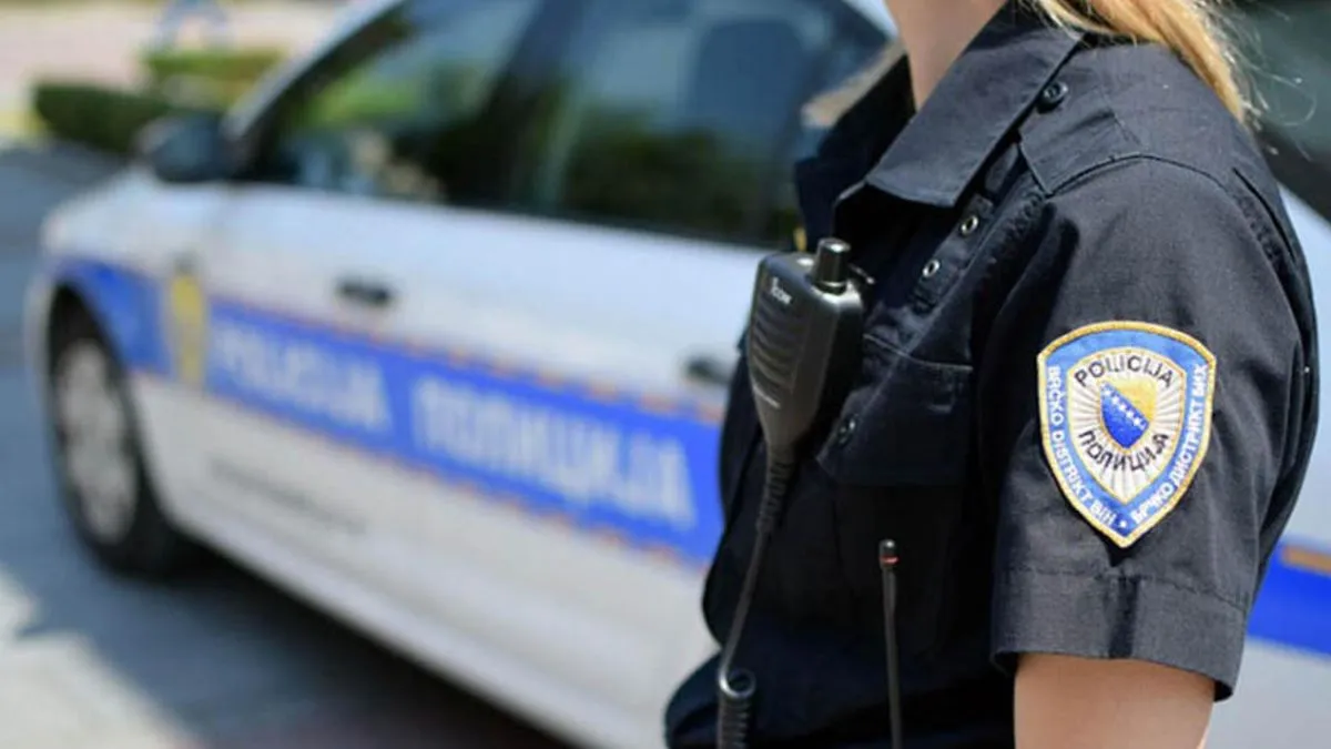 Dok je ona čekala u autu: Policijski inspektor poginuo tokom provale u ...